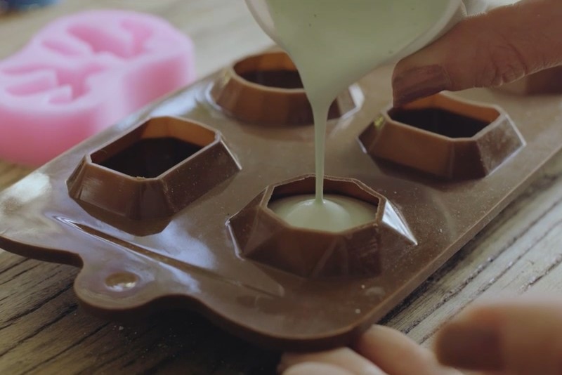 How To Make a DIY Plaster Diffuser - Motherhood Defined